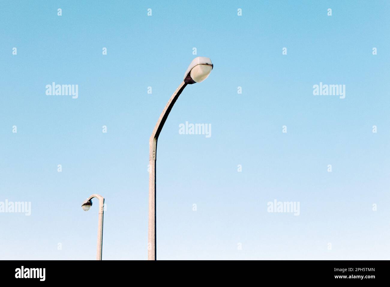 Street light uk hi-res stock photography and images - Alamy