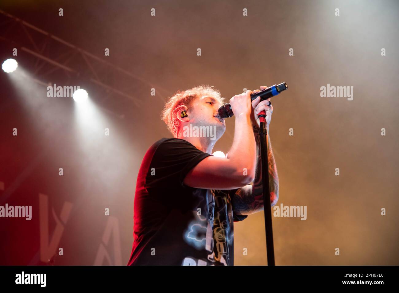 Brian Burkheiser of I Prevail performing at the o2 Academy Glasgow on ...