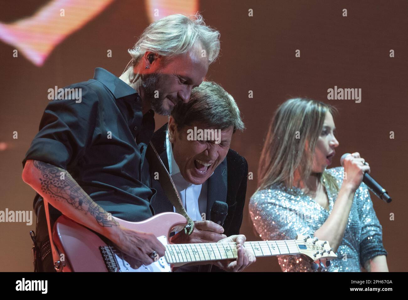 Gianni Morandi & his band Stock Photo - Alamy