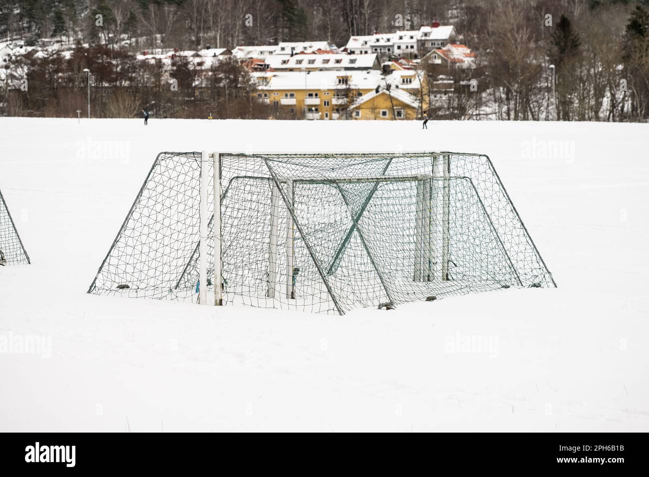 Soccer goal posts hi-res stock photography and images - Alamy