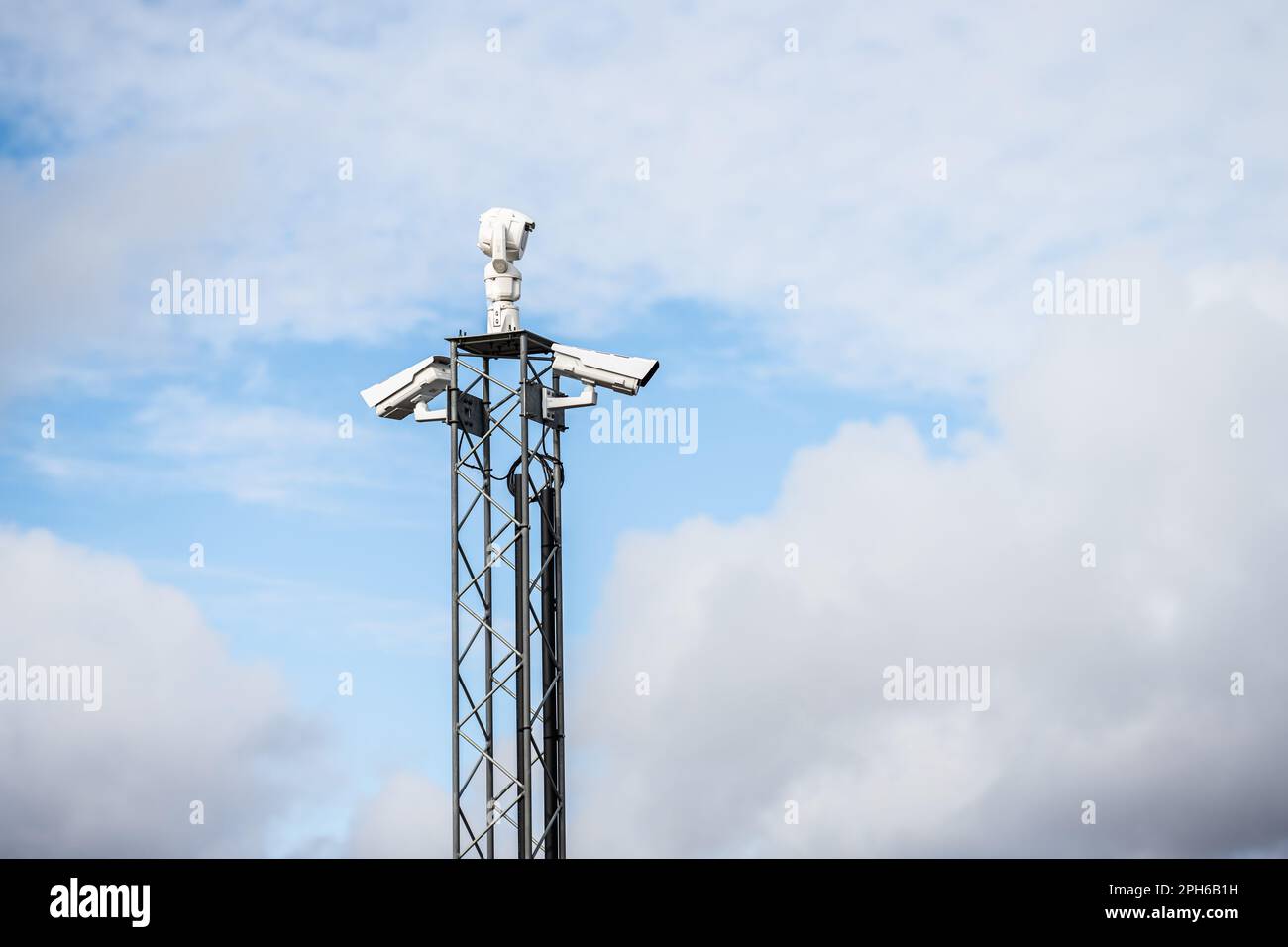 Traffic cameras on top of a pylon Stock Photo - Alamy