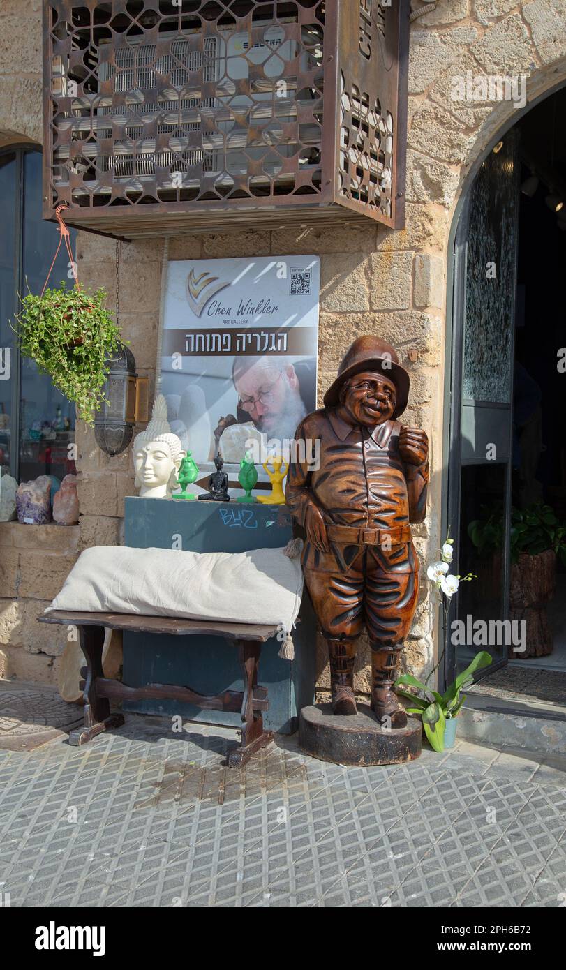 An artist studio entrance with sculpture in the Old City of Jaffa Stock ...