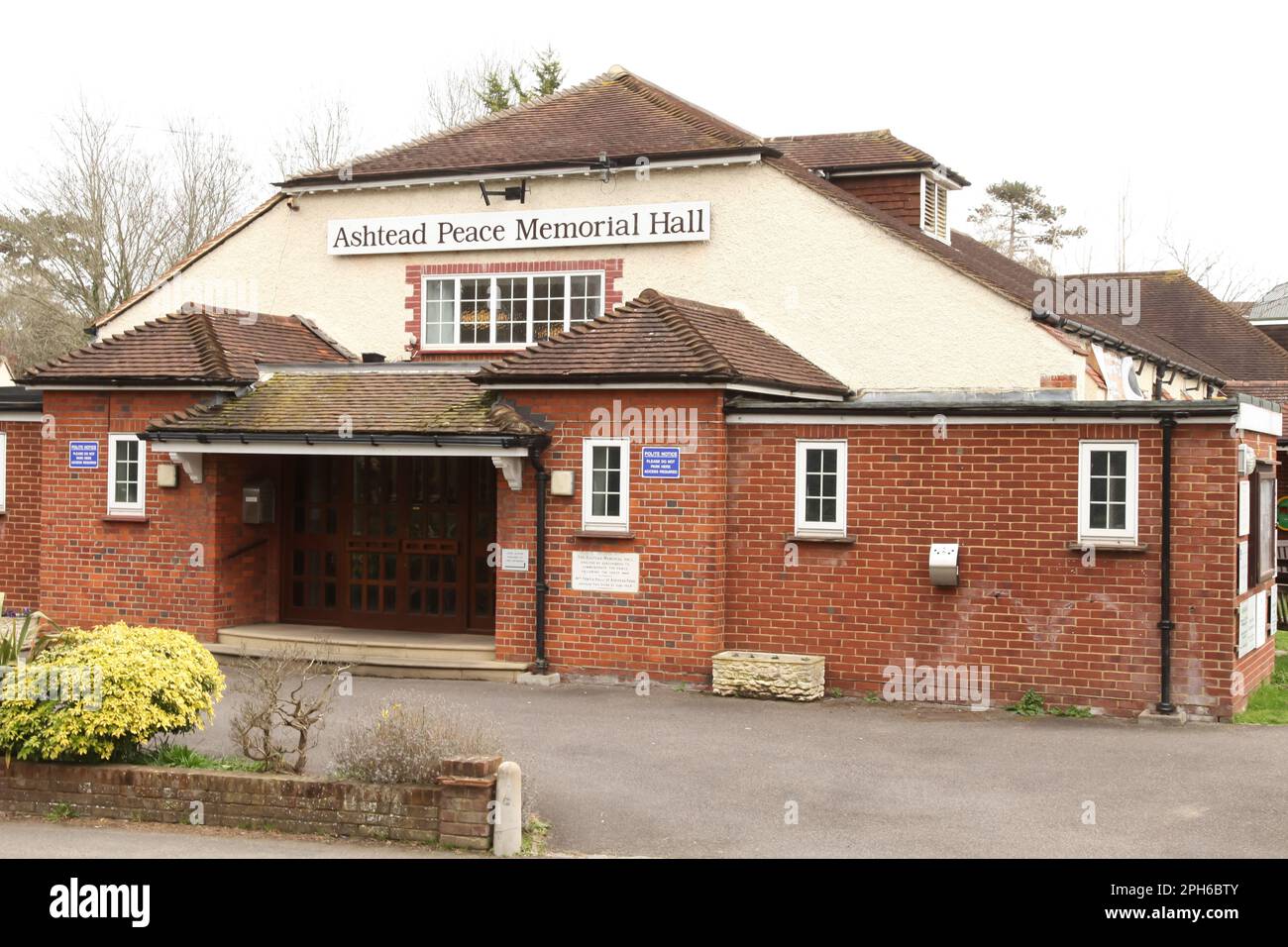 Ashtead Peace Memorial Hall (APMH), Ashtead village, Surrey, England ...