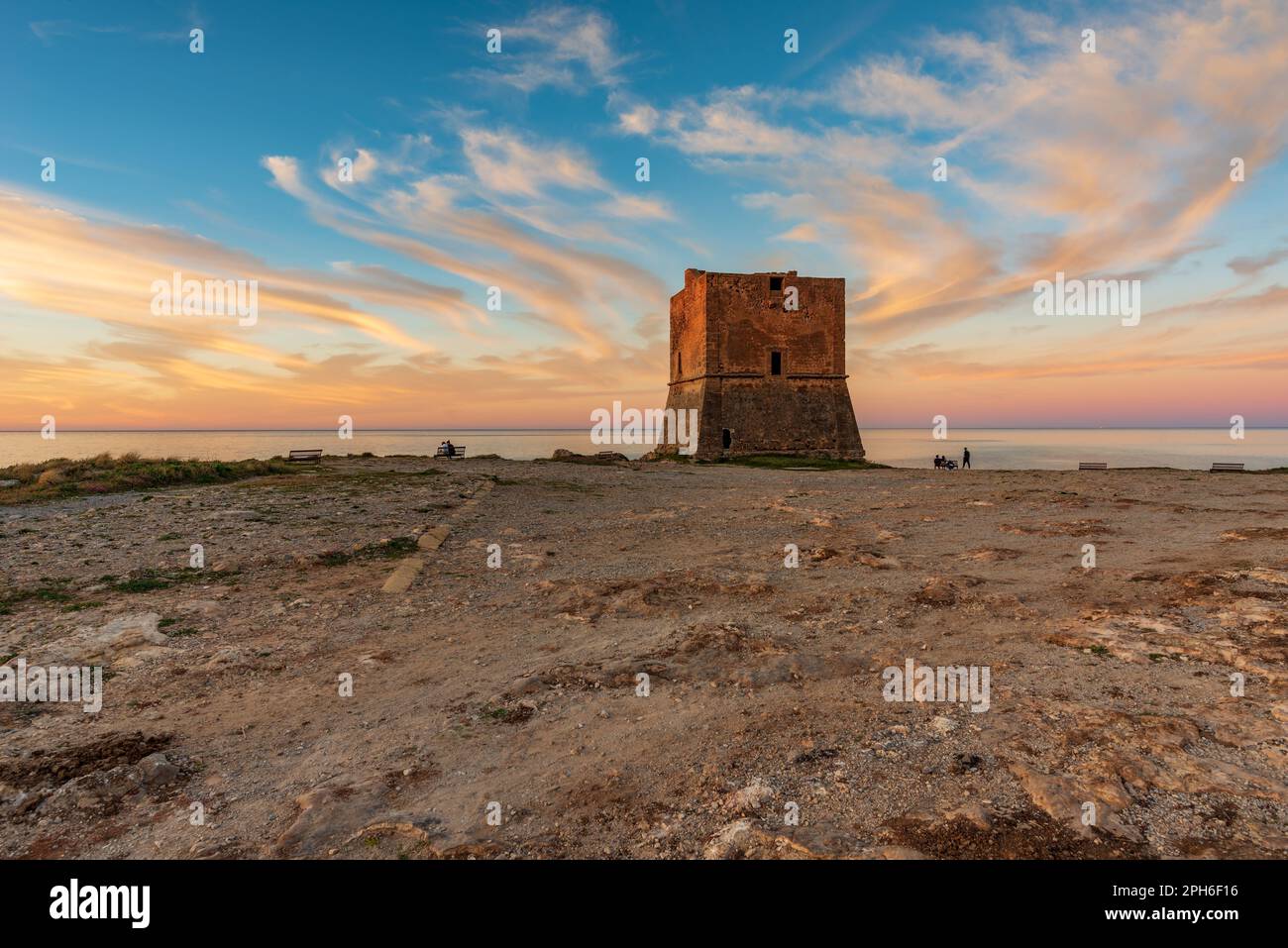 Sicilian coasts towers hi-res stock photography and images - Alamy