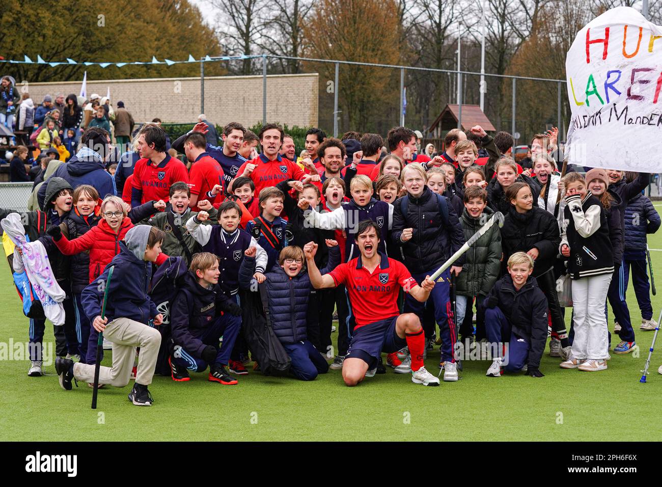 NIJMEGEN, NETHERLANDS - MARCH 26: Players of LMHC Laren, Teun van Uunen ...