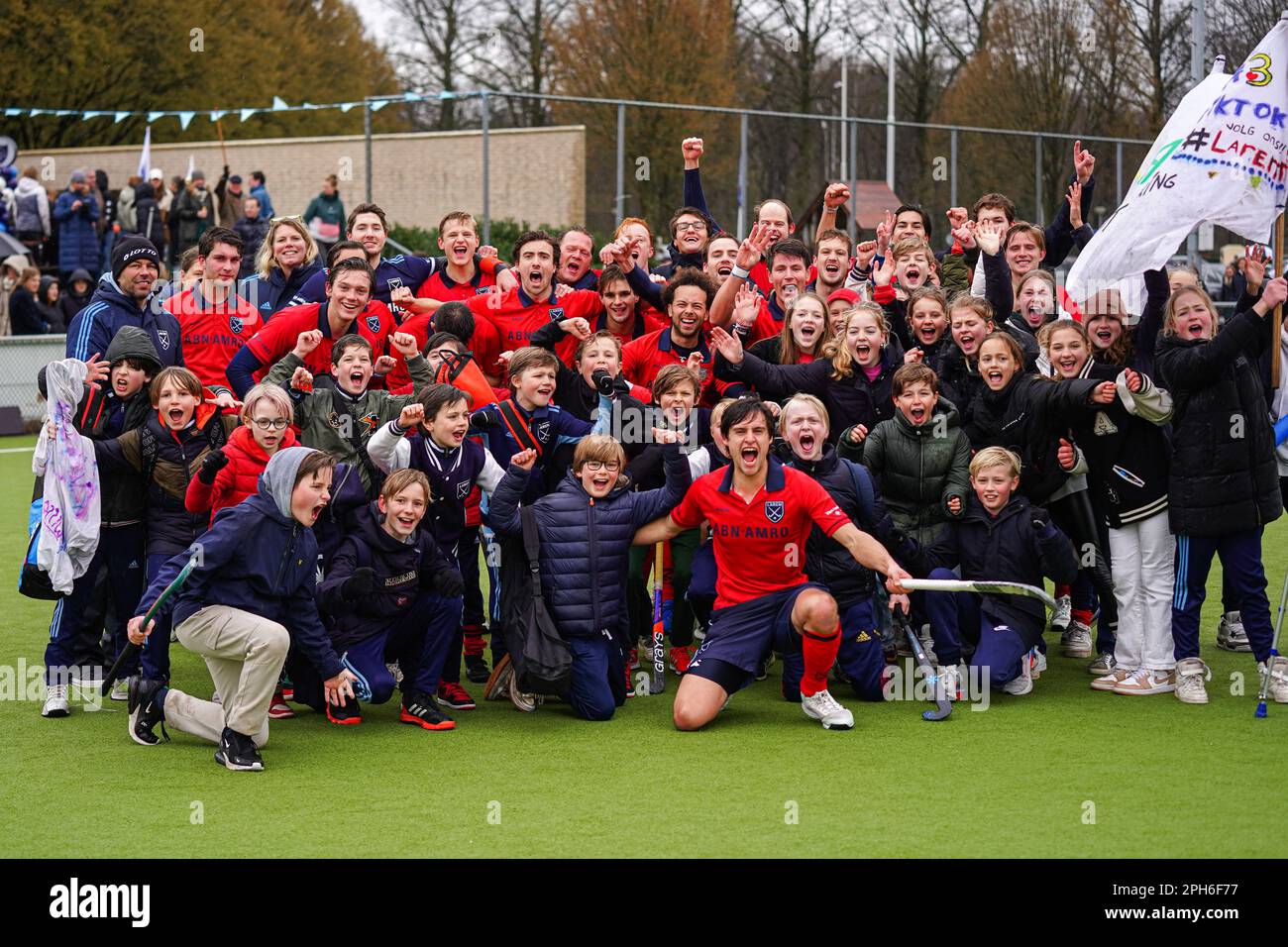 NIJMEGEN, NETHERLANDS - MARCH 26: Players of LMHC Laren, Teun van Uunen ...