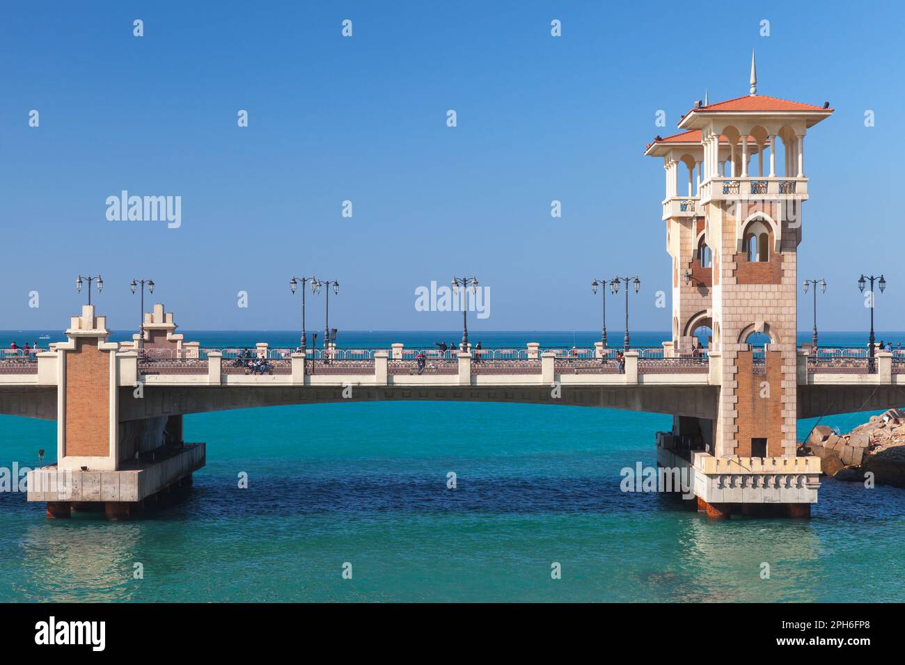 Stanley Bridge on a sunny summer day, Alexandria. It is a 400 meter ...