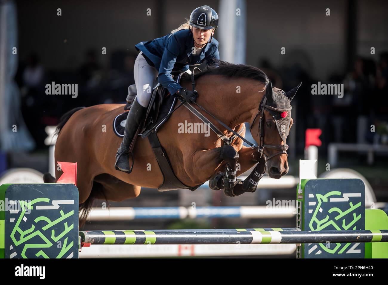 Kristen VanderVeen of the Unites States competes on the Major League ...