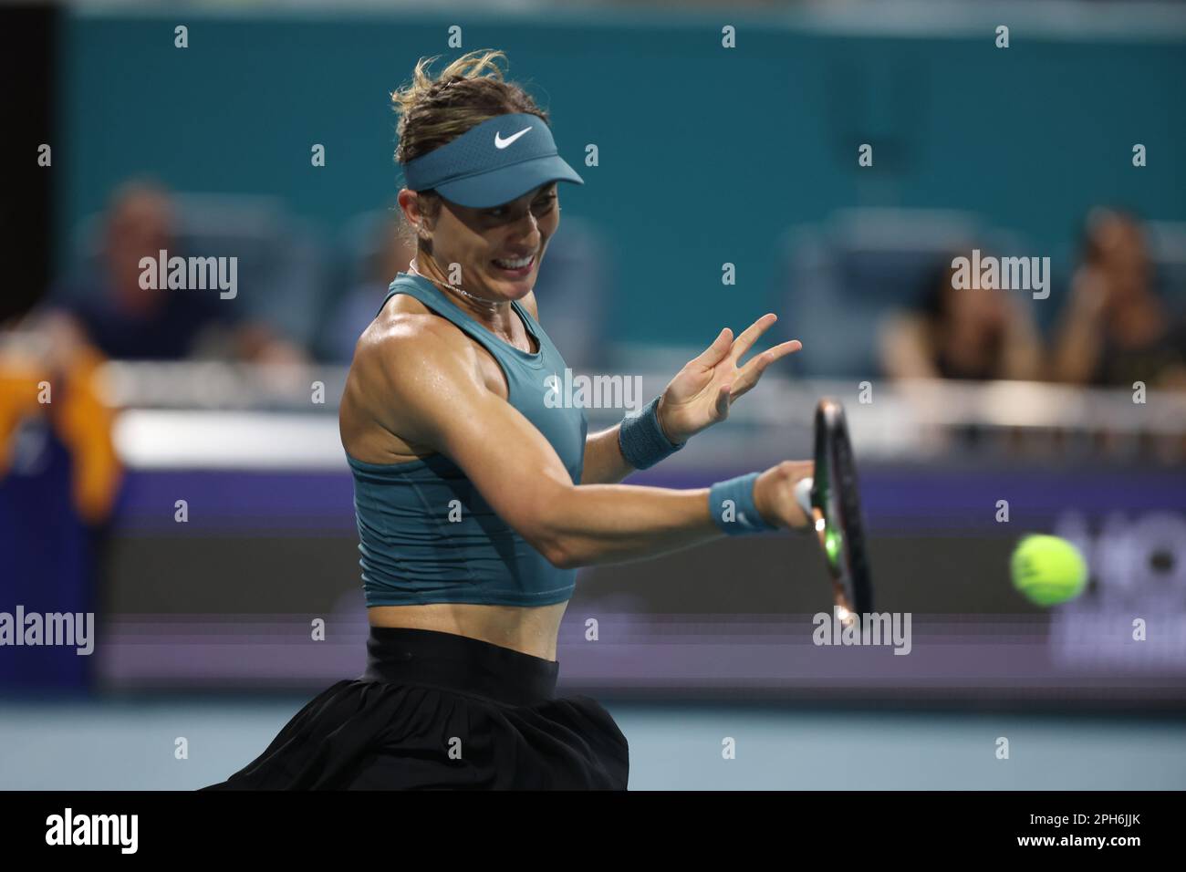 Paula badosa coach hi-res stock photography and images - Alamy