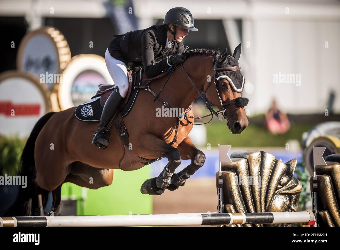 Natalie Dean of the Unites States competes on the Major League Show ...