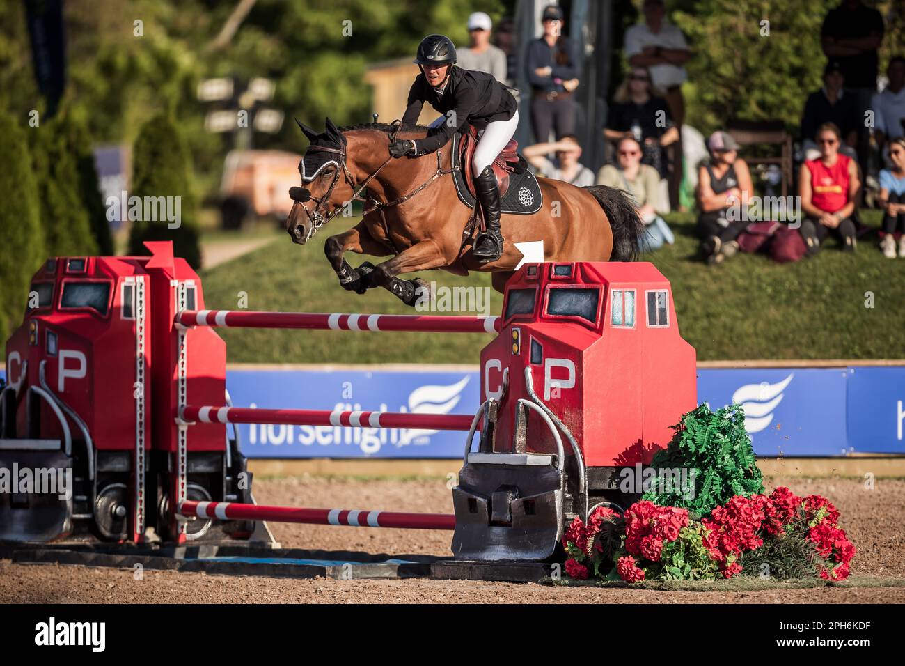 Natalie Dean of the Unites States competes on the Major League Show ...