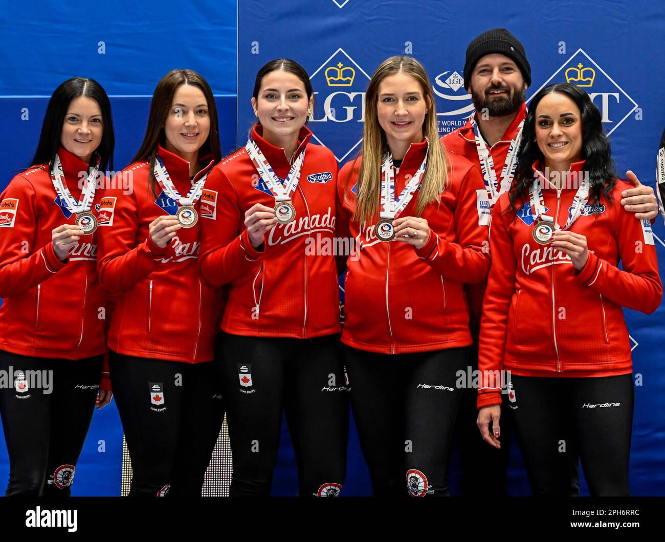 Kerri Einarson, Val Sweeting, Shannon Birchard, Briane Harris and ...