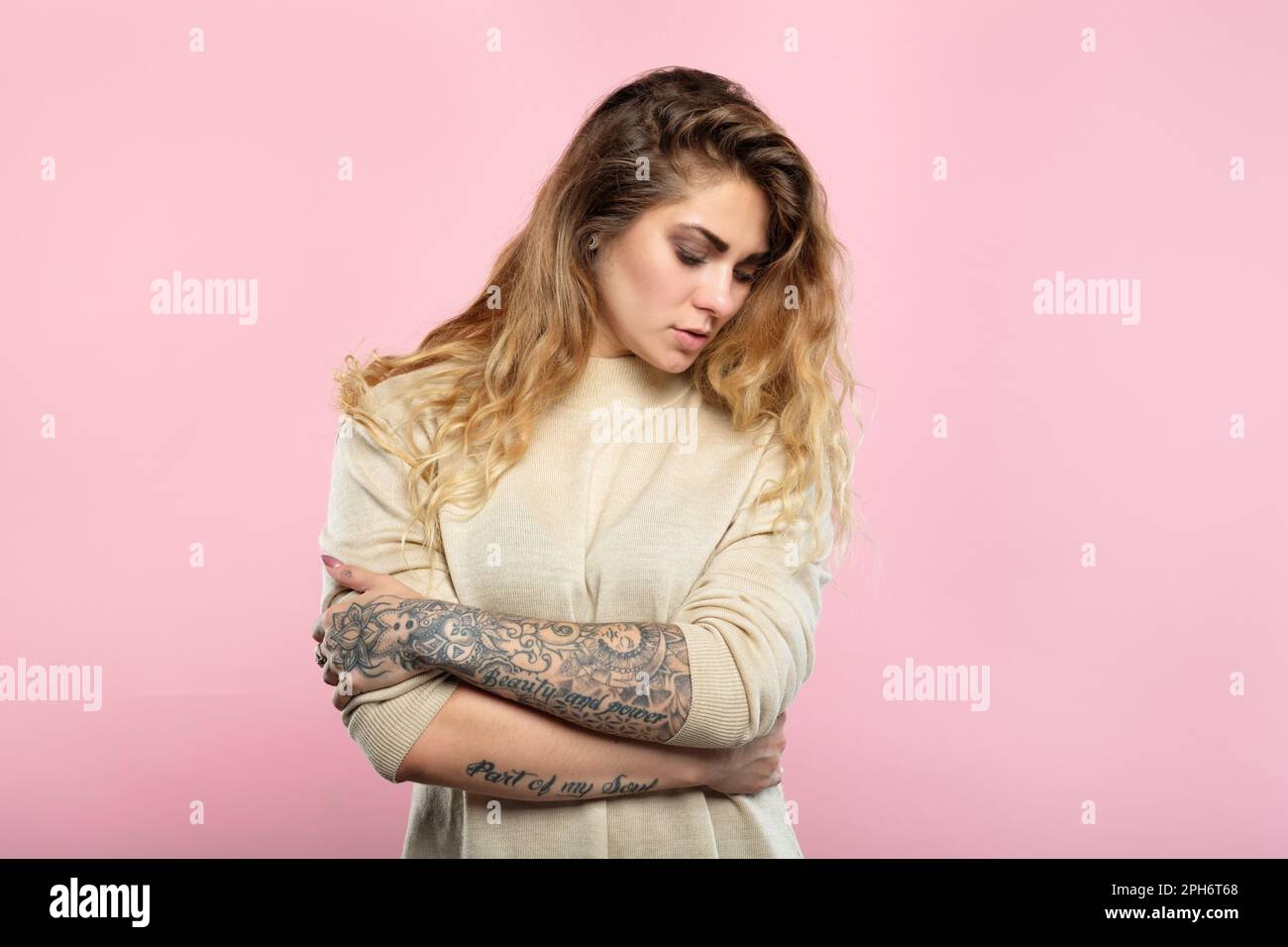 Girl wistful hi-res stock photography and images - Alamy