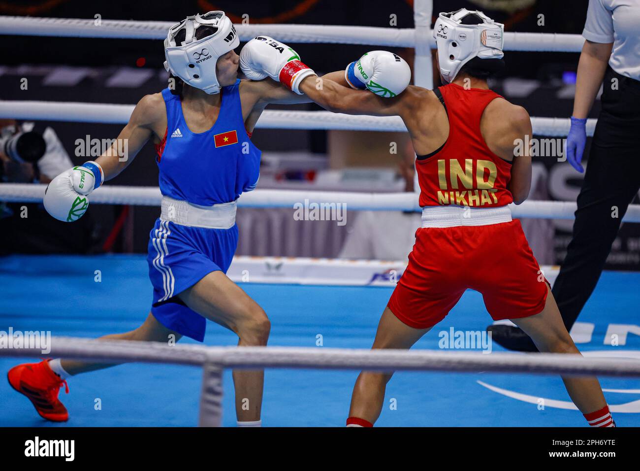 New Delhi, New Delhi, India. 26th Mar, 2023. India's Nikhat Zareen (Red ...