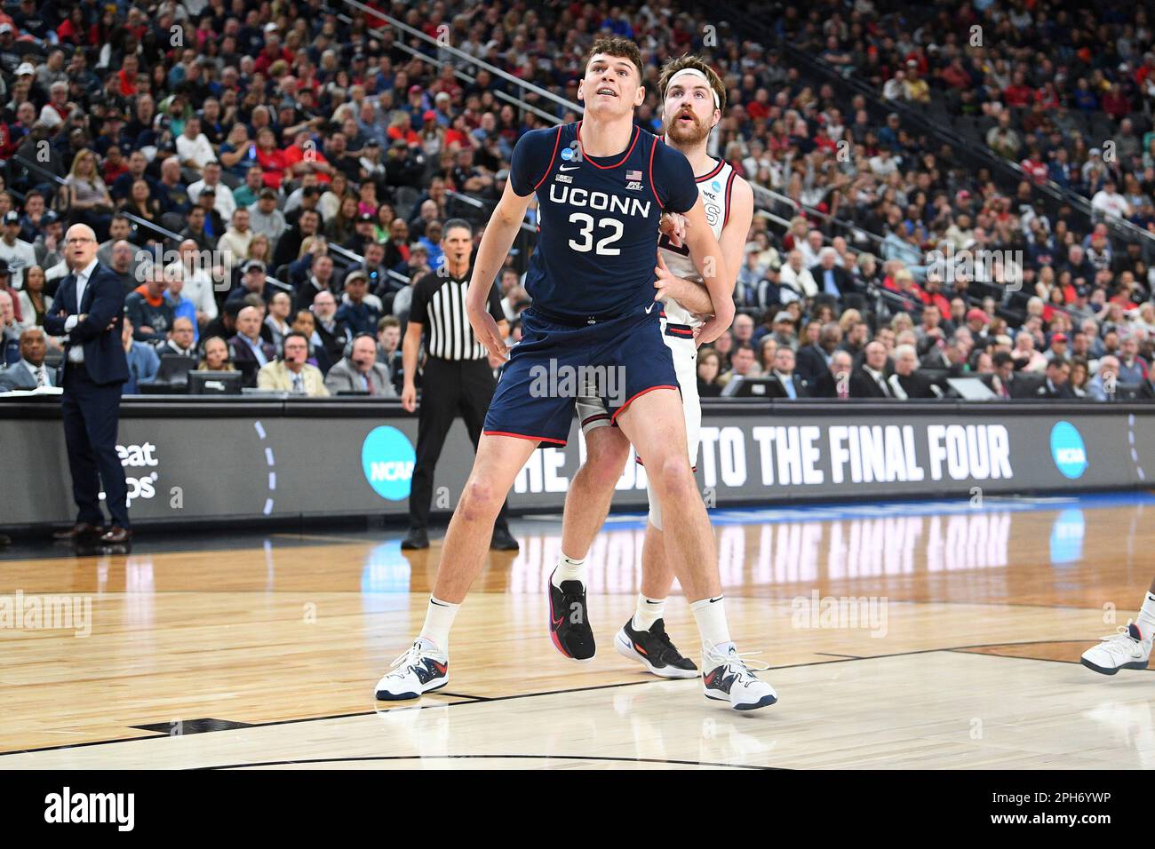 LAS VEGAS, NV - MARCH 25: UConn Huskies center Donovan Clingan (32) boxes out Gonzaga forward ...
