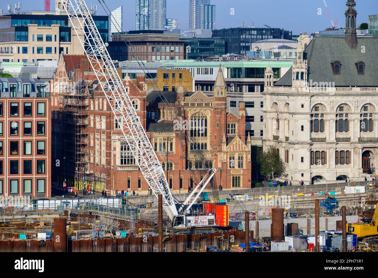 LONDON - November 13, 2022: Explore the civil engineering feats taking ...