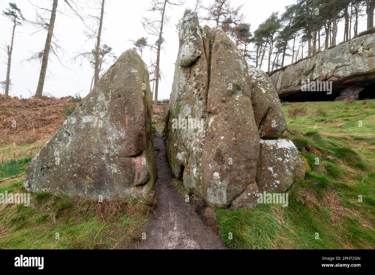 Cleft boulder St Cuthberts Cave Stock Photo - Alamy