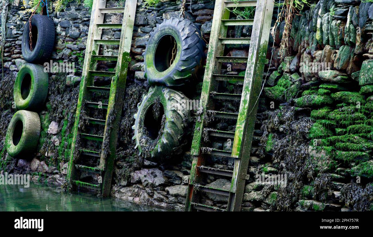 Bumping boats hi-res stock photography and images - Alamy