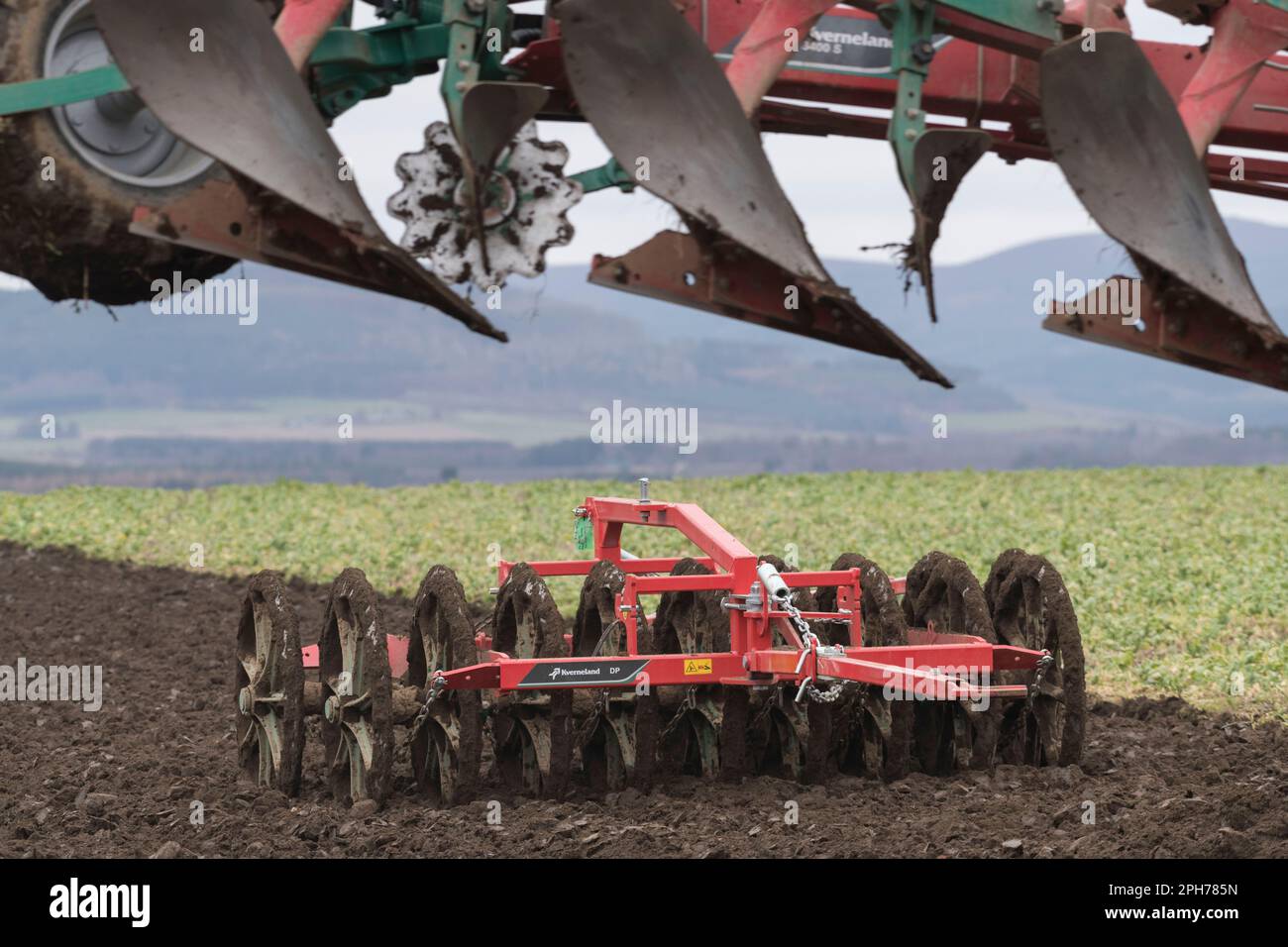 Double trailed soil packer hi-res stock photography and images - Alamy