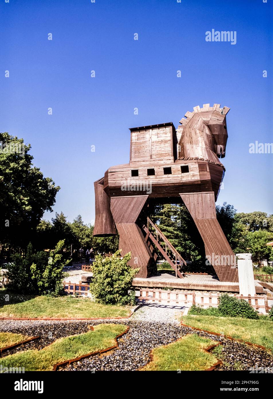 Archeological site of ancient Troy Stock Photo - Alamy