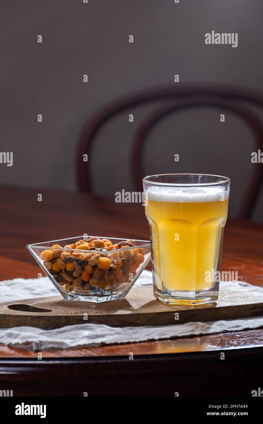 Rind bier hi-res stock photography and images - Alamy