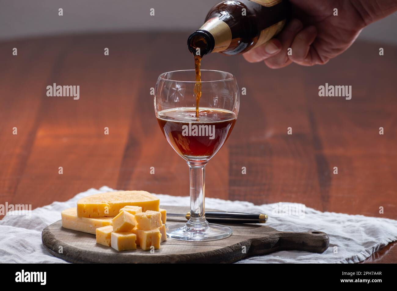 Monk beer belgium hi-res stock photography and images - Alamy