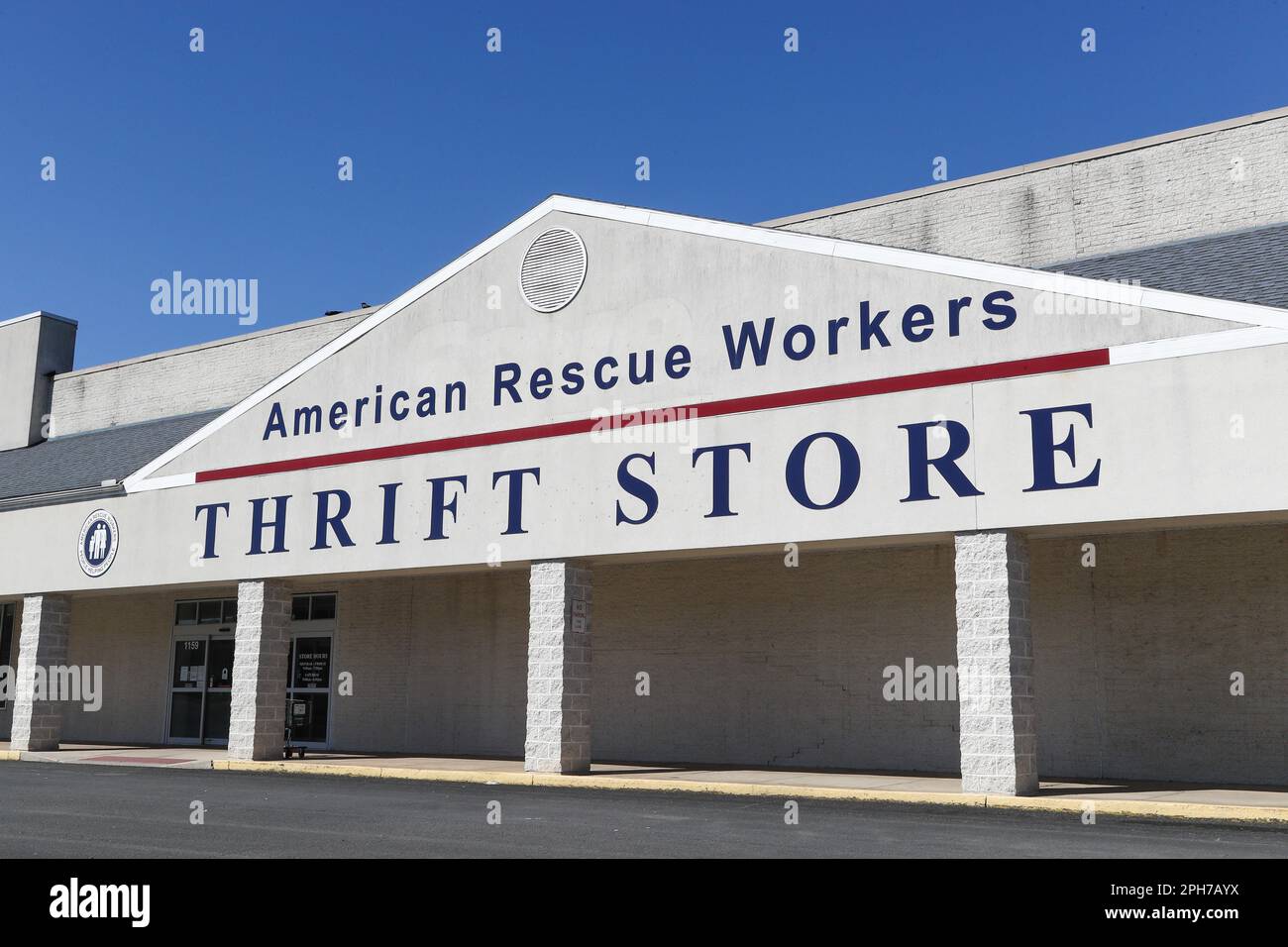 Thrift mar hi-res stock photography and images - Alamy