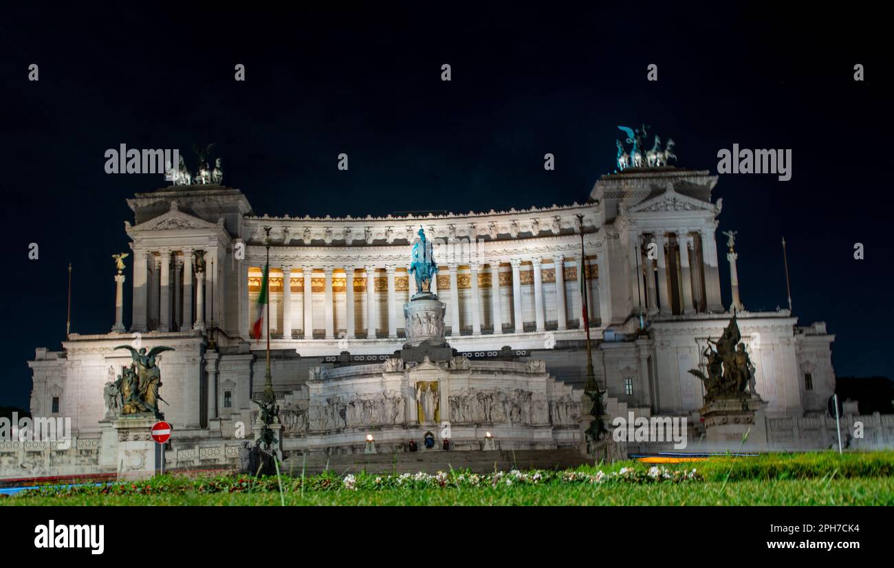 Huge war cemetery hi-res stock photography and images - Alamy