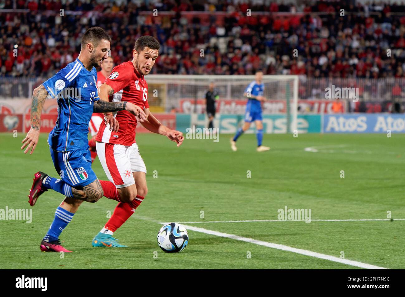 Matteo Politano (Italy) amd Juan Carlos Corbalan (Malta) during ...