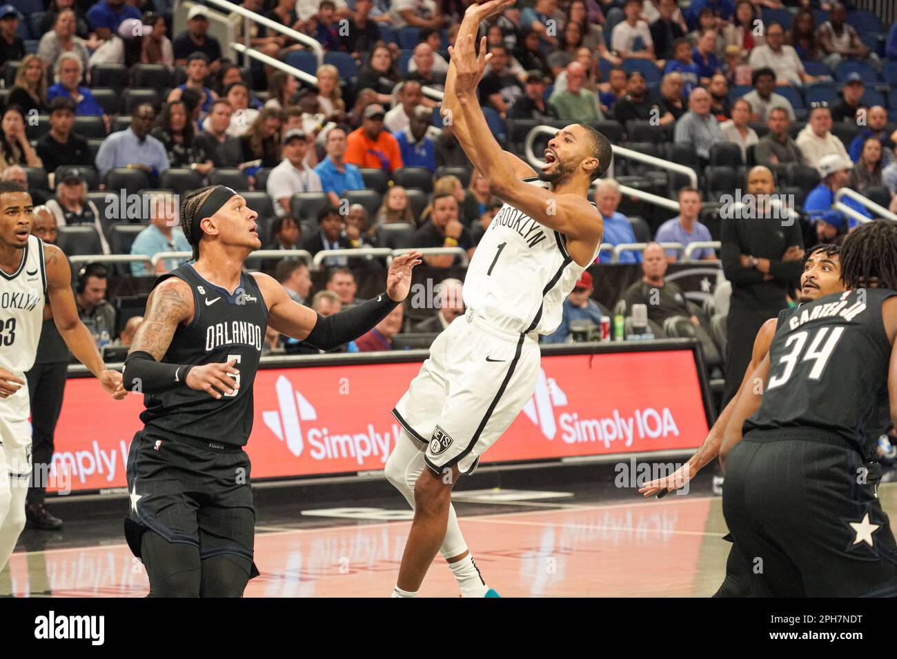 Mikal bridges 2023 nets hi-res stock photography and images - Alamy