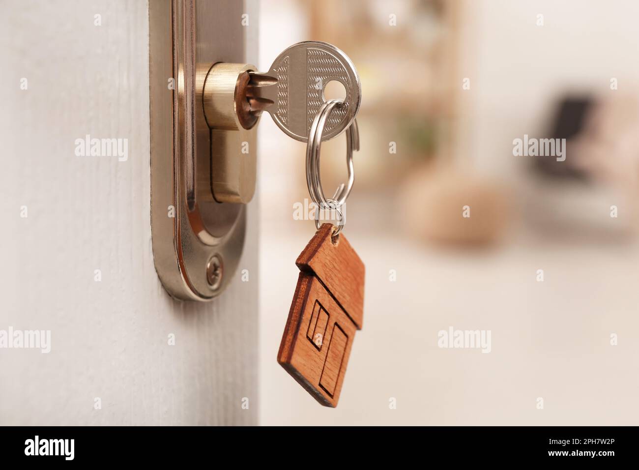 Open door with key hi-res stock photography and images - Alamy