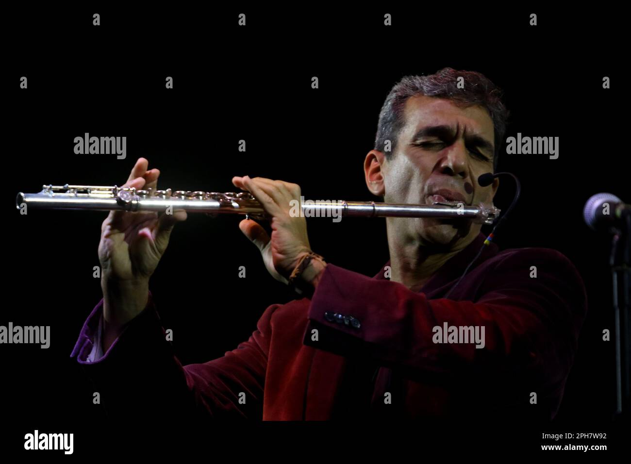 Hernandez flutist hi-res stock photography and images - Alamy