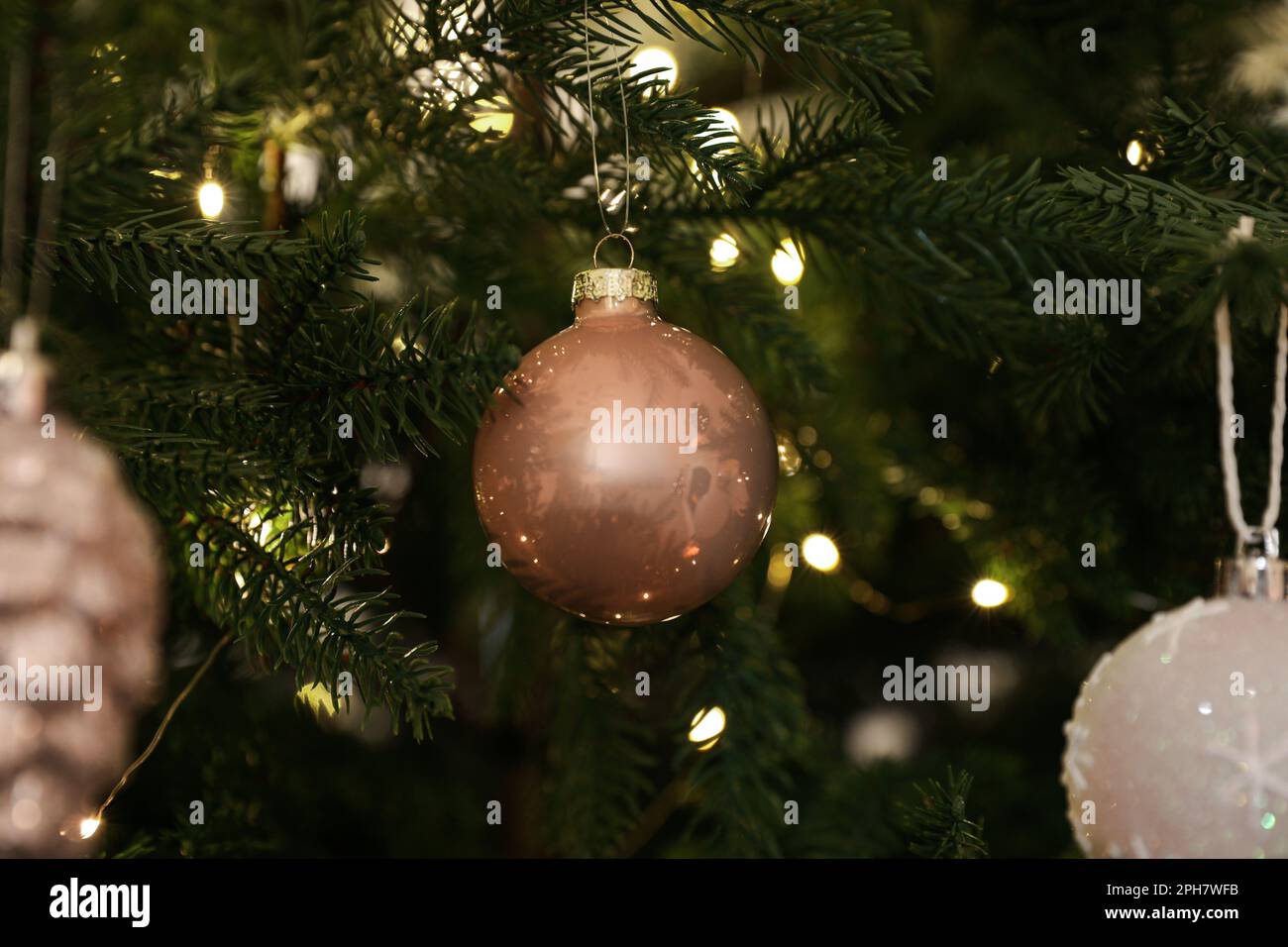 Beautiful baubles hi-res stock photography and images - Alamy