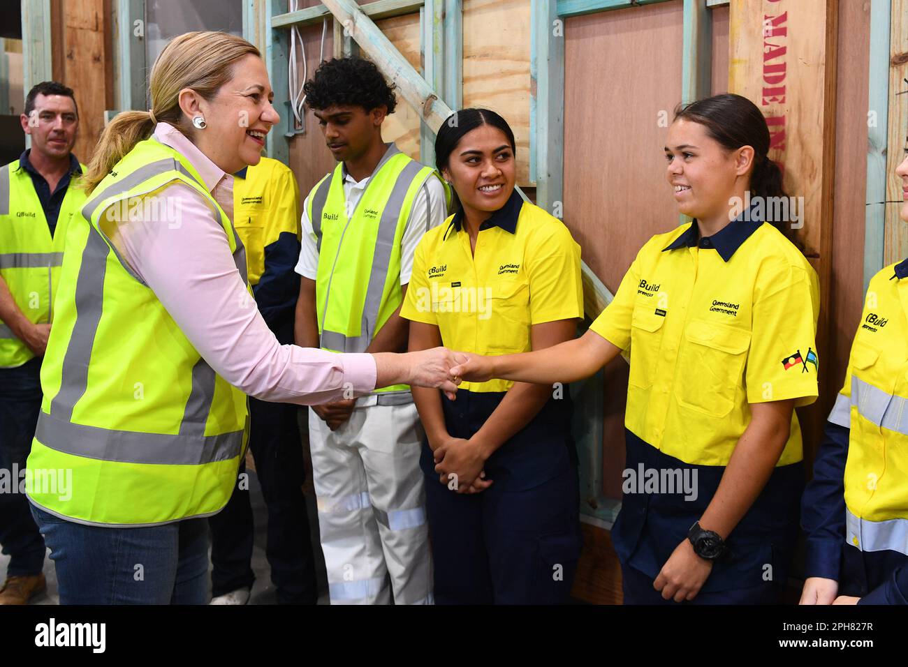 Queensland Premier Annastacia Palaszczuk meets apprentices as she inspects prefabricated homes ...