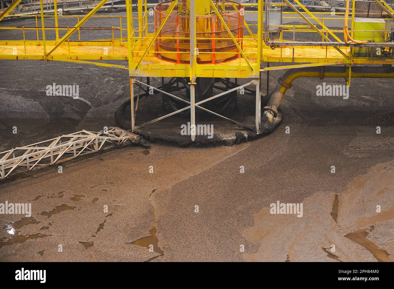 Floatation machine hi-res stock photography and images - Alamy