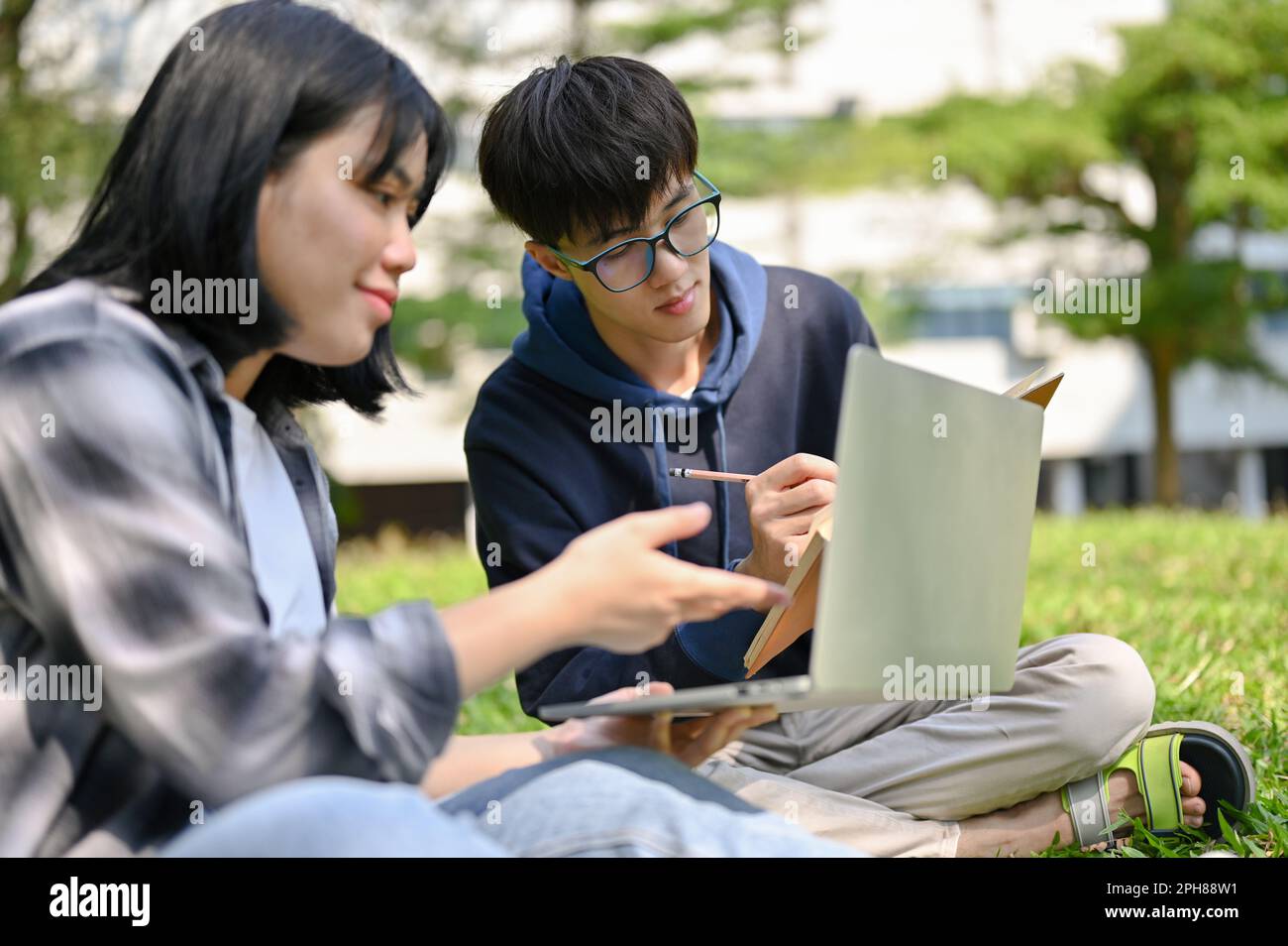 Asian boy working on math hi-res stock photography and images - Alamy