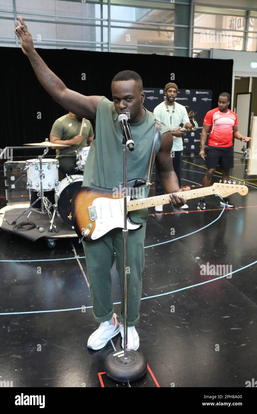 Tim omaji timomatic hi-res stock photography and images - Alamy