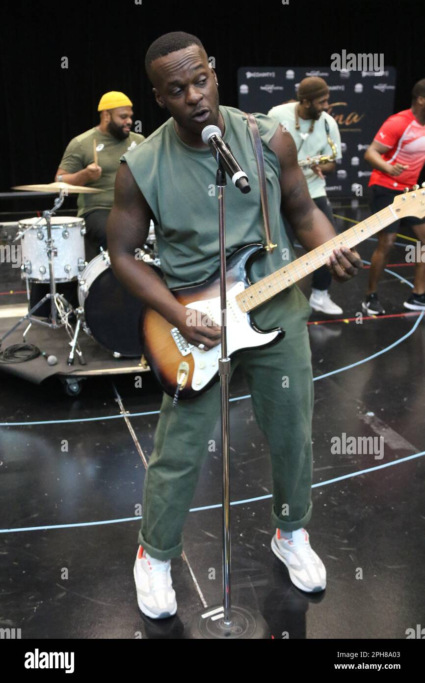 Tim omaji timomatic hi-res stock photography and images - Alamy