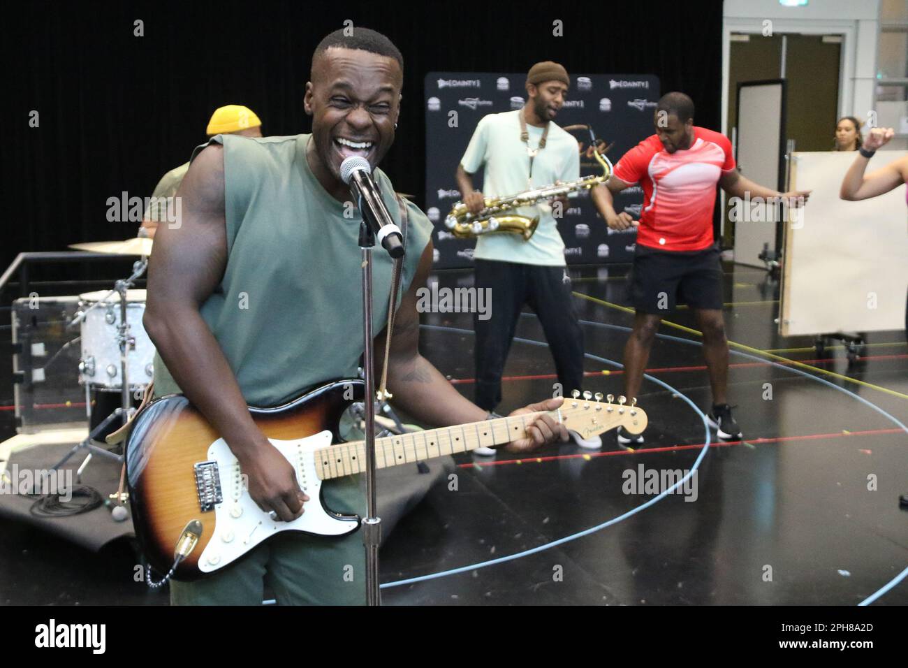Tim omaji timomatic hi-res stock photography and images - Alamy