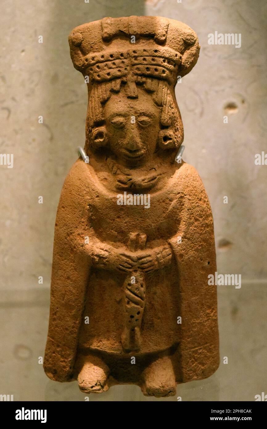 Figuras prehispanicas hi-res stock photography and images - Alamy