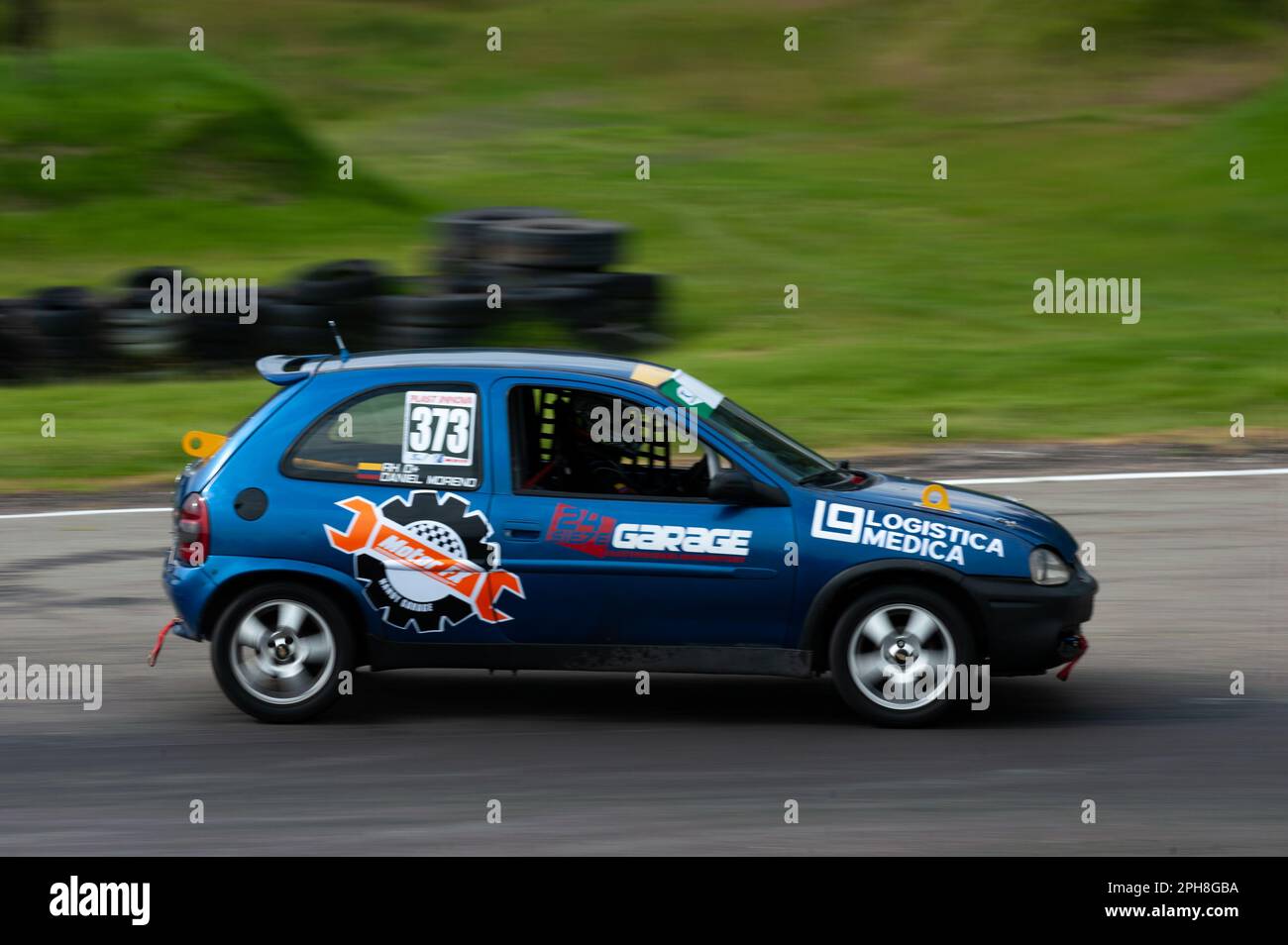 Bogota, Colombia. 26th Mar, 2023. Drivers take part in the starting ...