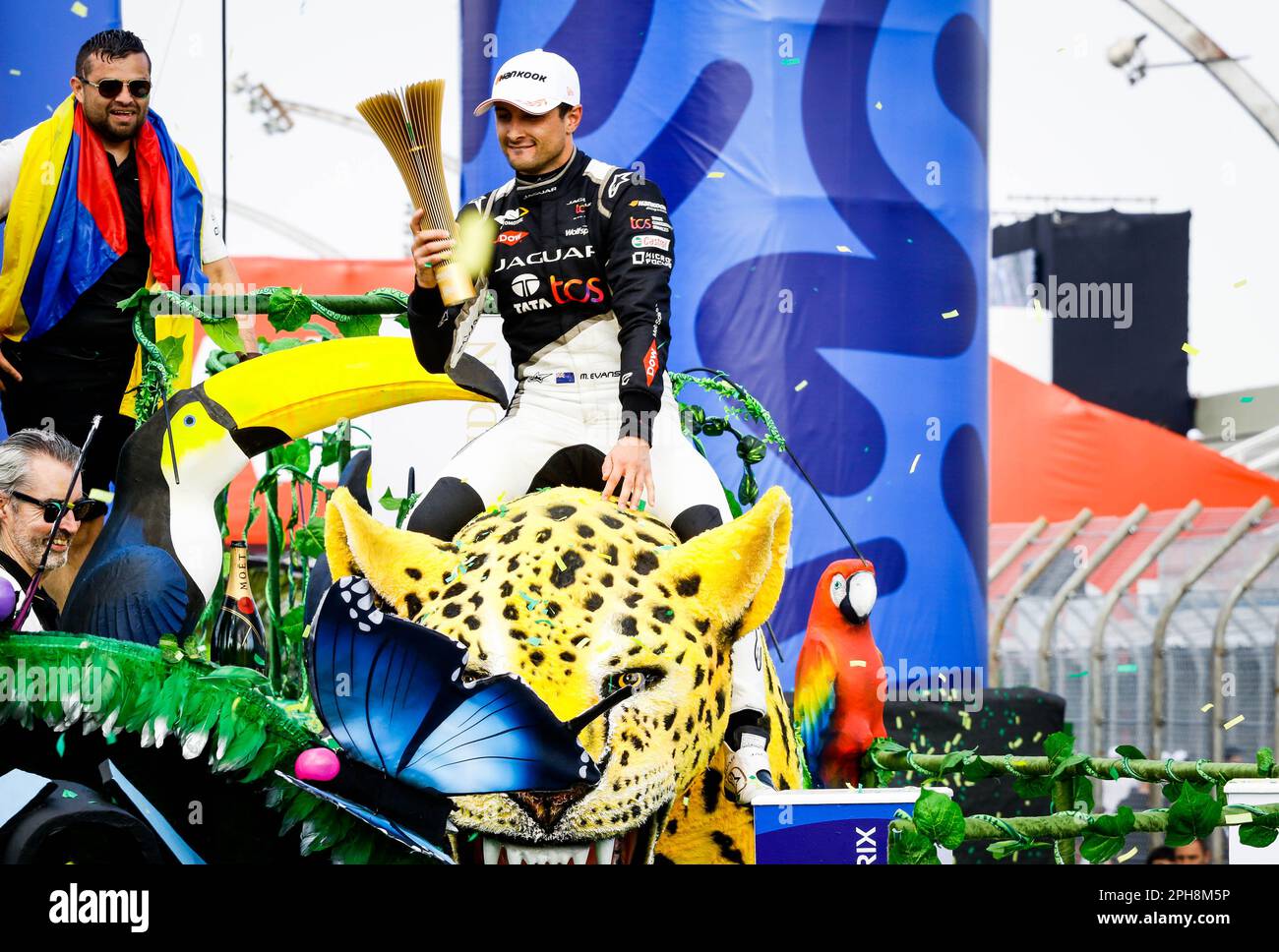 The winner Mitch EVANS (NZL), Jaguar TCS Racing, Jaguar I-Type 6 ...