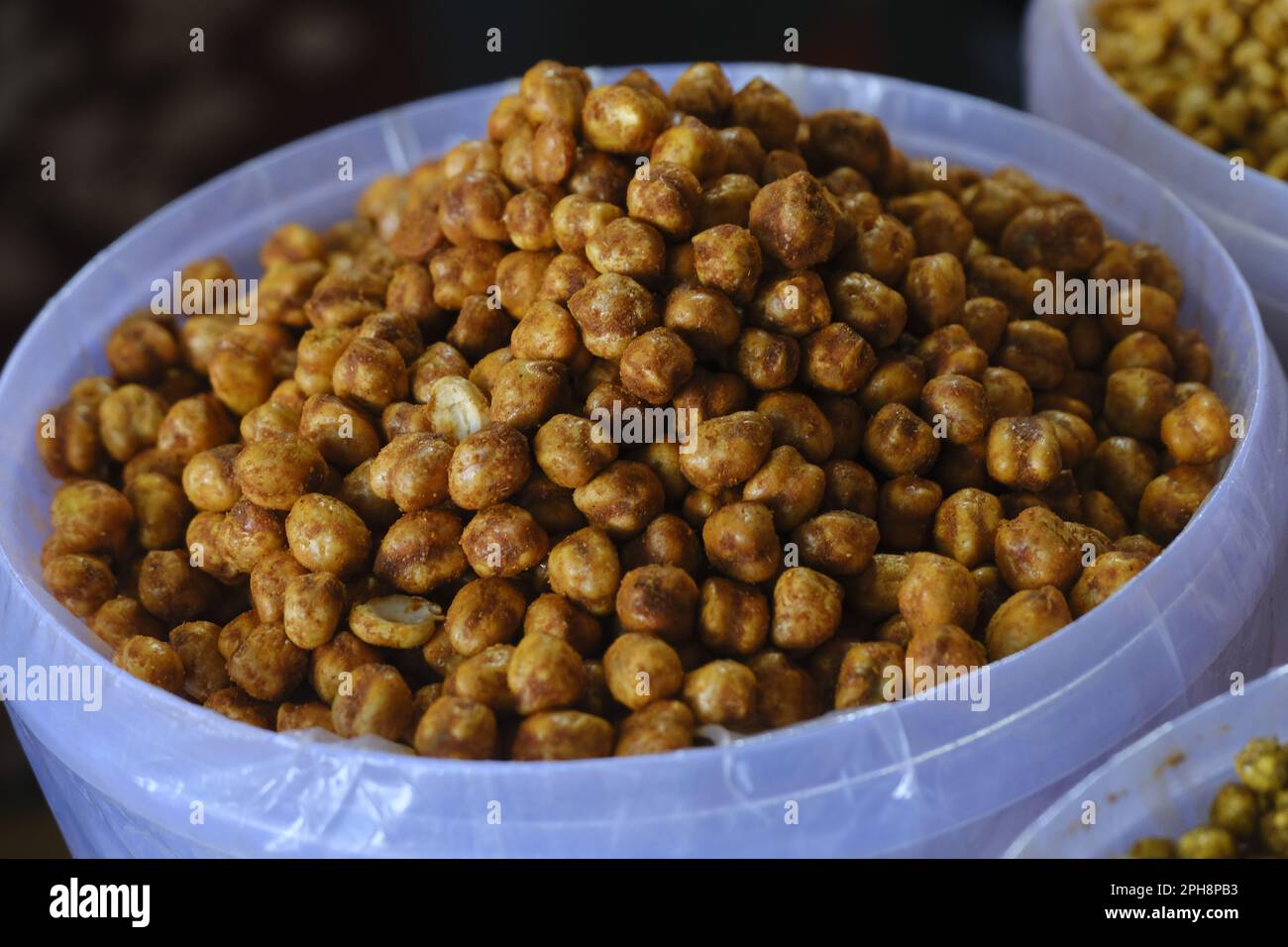 Farsan snacks hi-res stock photography and images - Alamy