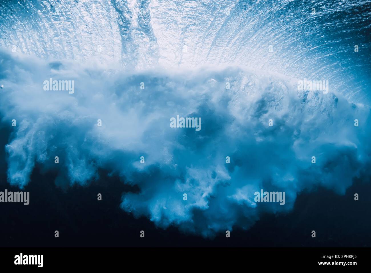 Underwater splash australia hi-res stock photography and images - Alamy