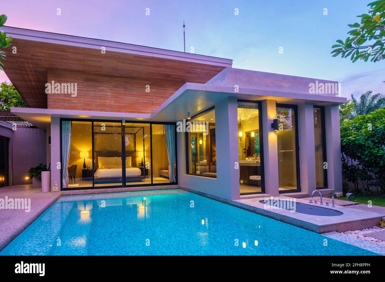 Modern house with a swimming pool, modern pool villa at the beach ...