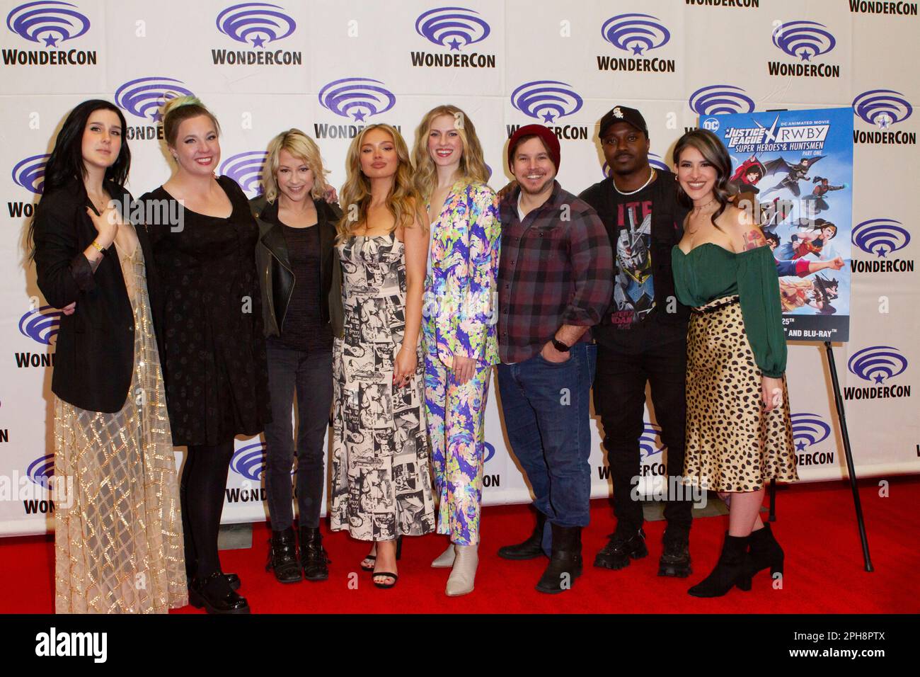 Justice league x rwby hi-res stock photography and images - Alamy