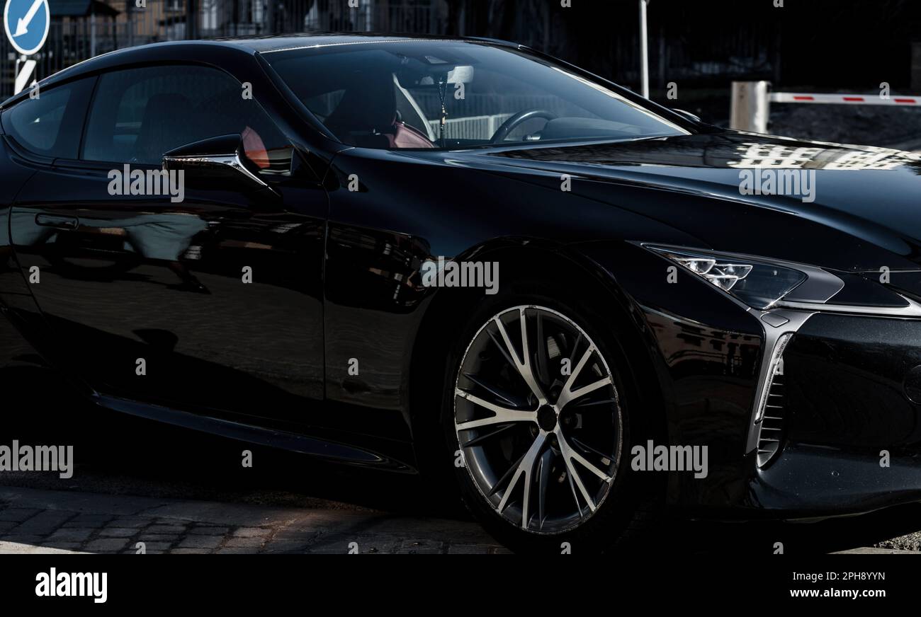 Stylish car hi-res stock photography and images - Alamy