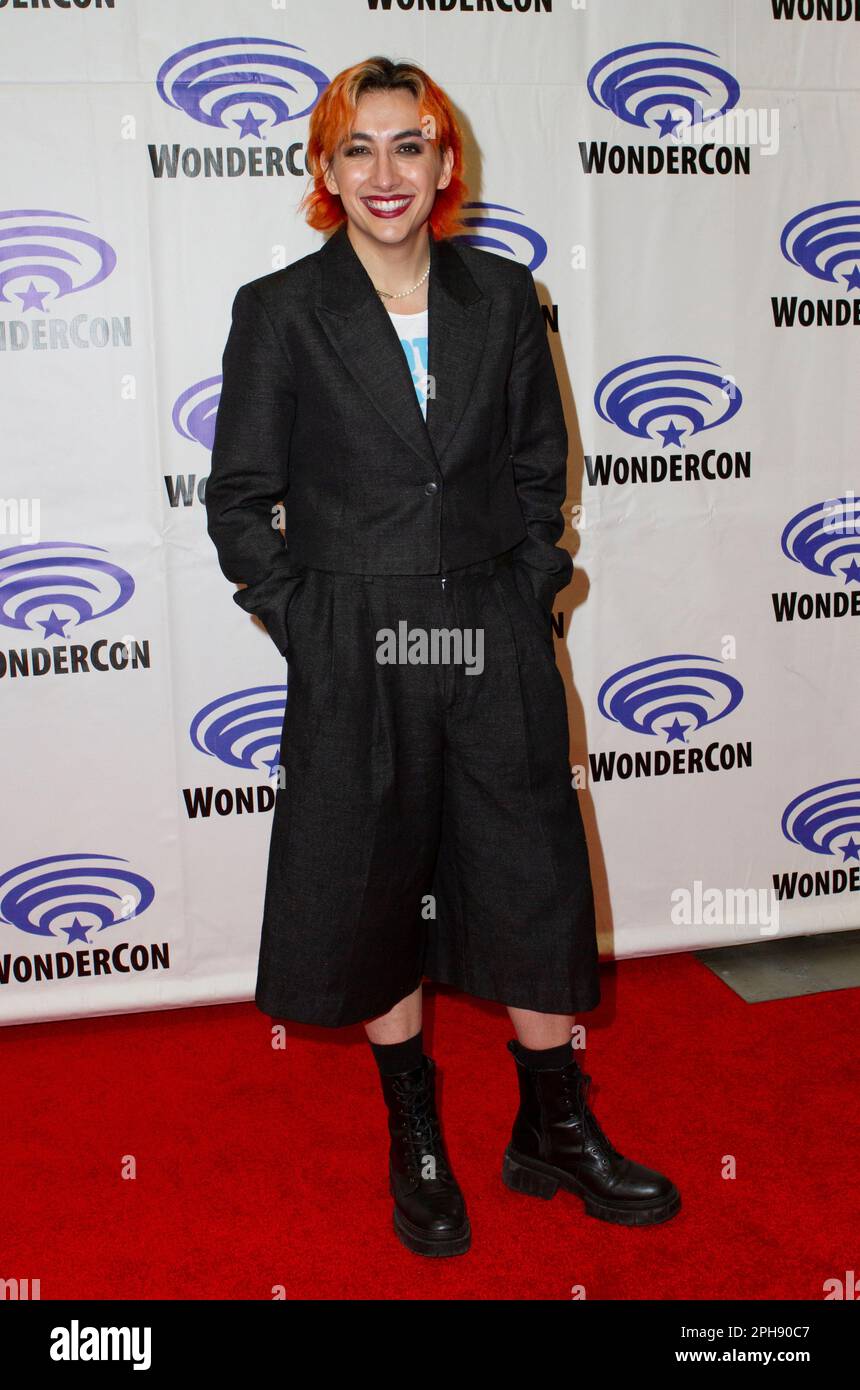 Mason Alexander Park arrives at the press room for "Quantum Leap ...