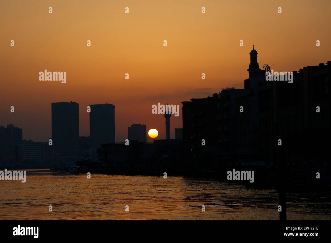 Panoramic view from Dubai Creek at sunrise, Dubai, UAE Stock Photo - Alamy Panoramic view from Dubai Creek at sunrise, Dubai, UAE Stock Photo - Alamy