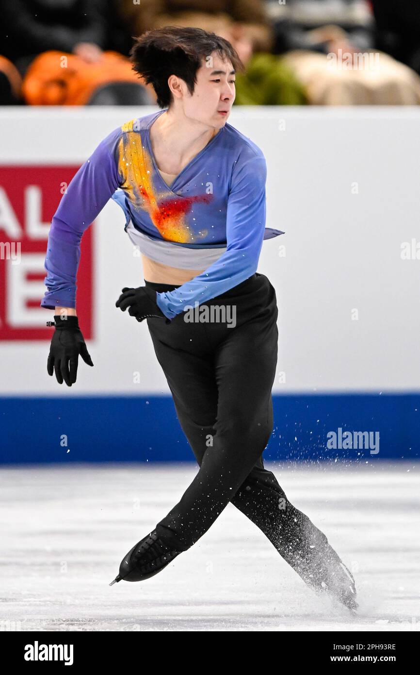 SAITAMA, JAPAN - MARCH 25: Jin Boyang of China competes in the Men's ...